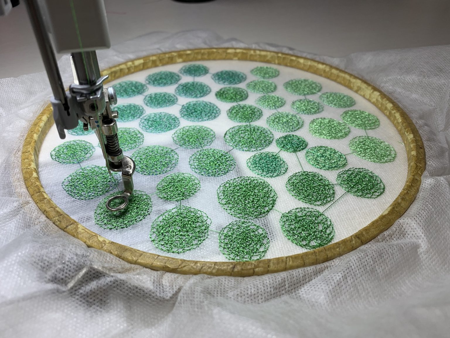 Meredith Woolnough: Science and stitch - TextileArtist.org