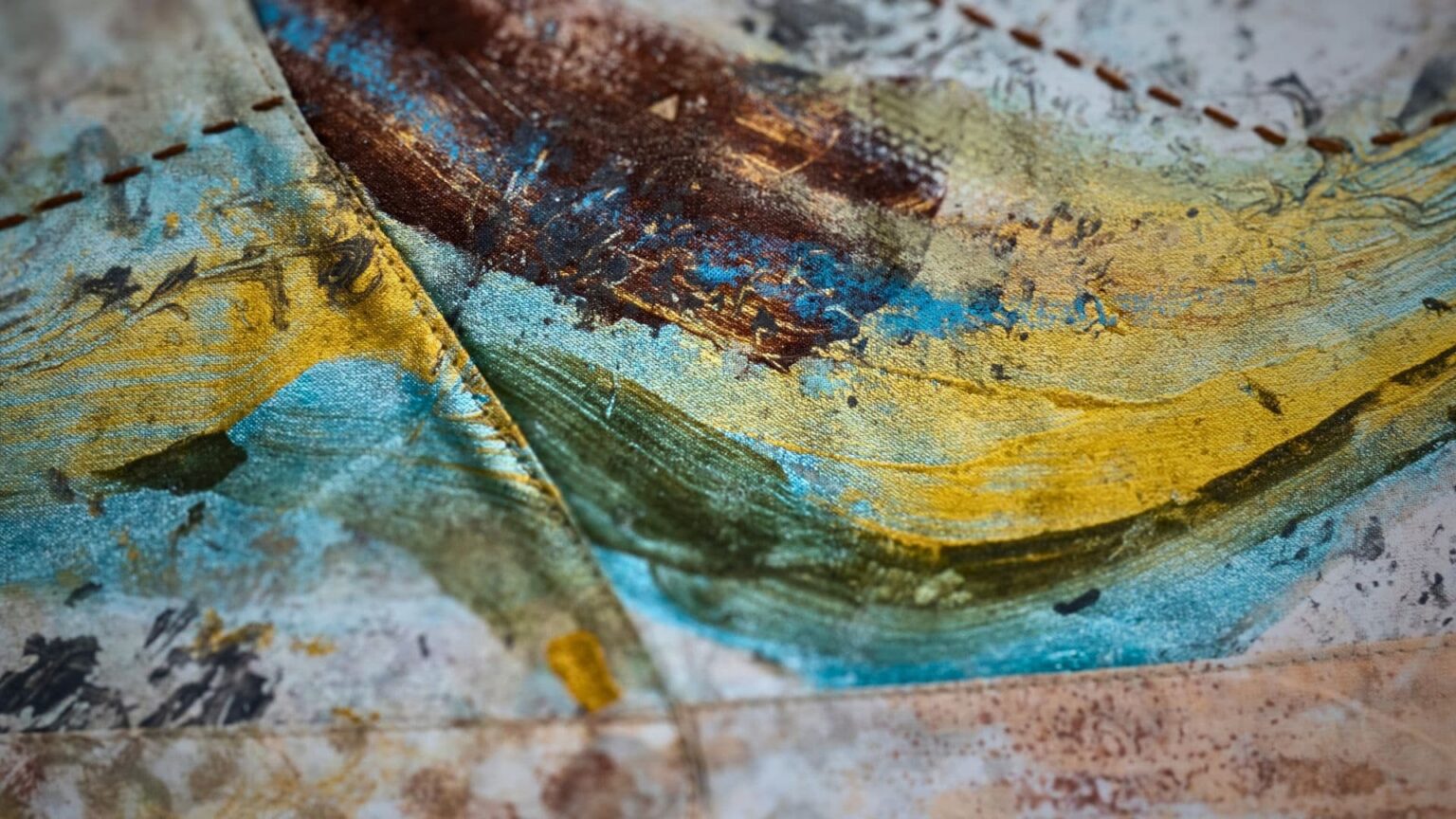 Liz Jeary: Snap. Print. Sew. – TextileArtist