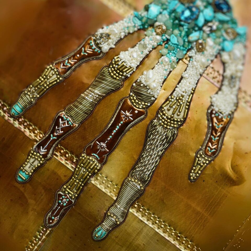 Emma Pannell: Stitching on a tin can – TextileArtist