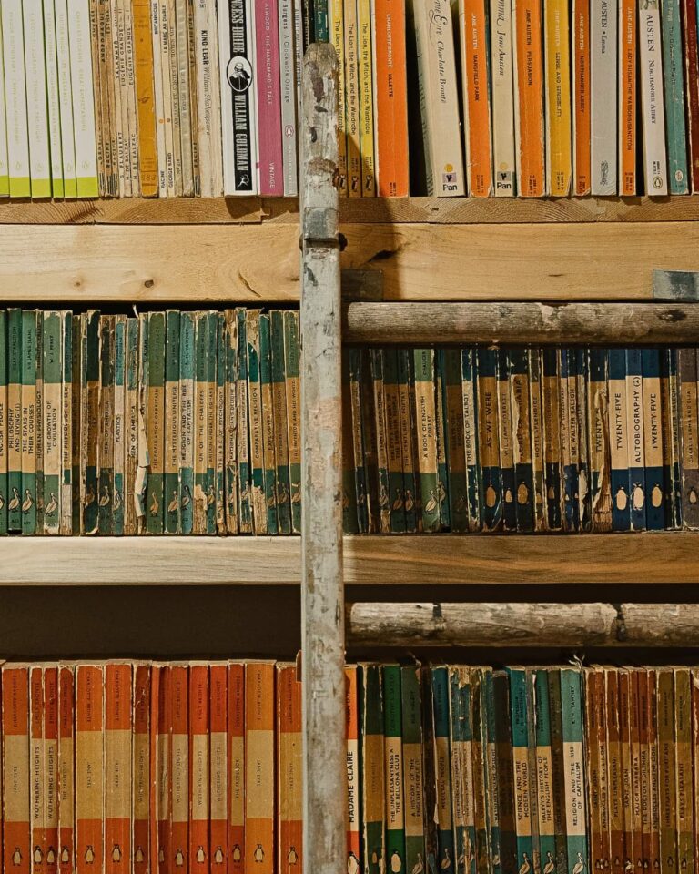 Organising your workspace – TextileArtist